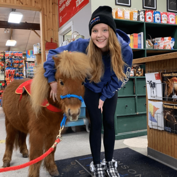 Arianna Davis - Munson Lakes LLC